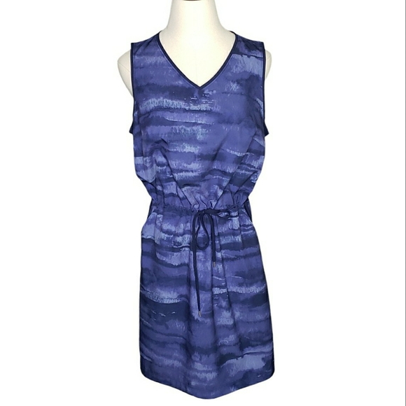 tek gear | Dresses | Tek Gear Dry Tech Athletic Cinch Waist Abstract ...